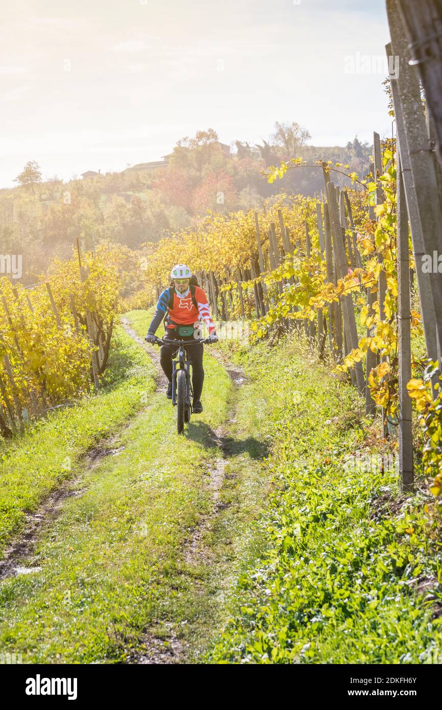 Prosecco hills bike hi-res stock photography and images - Alamy