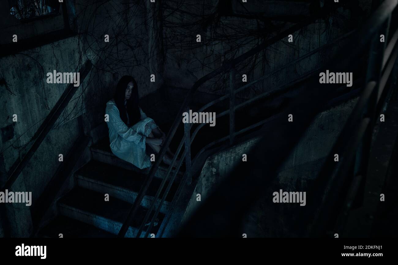 Vampire woman asian hi-res stock photography and images - Alamy