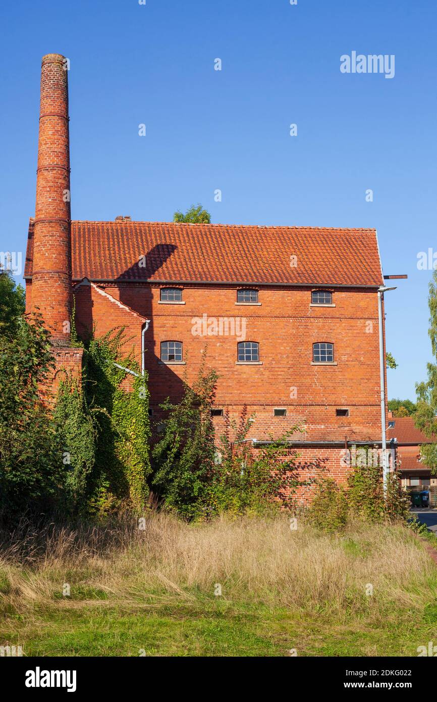 Factory buidlings hi-res stock photography and images - Alamy