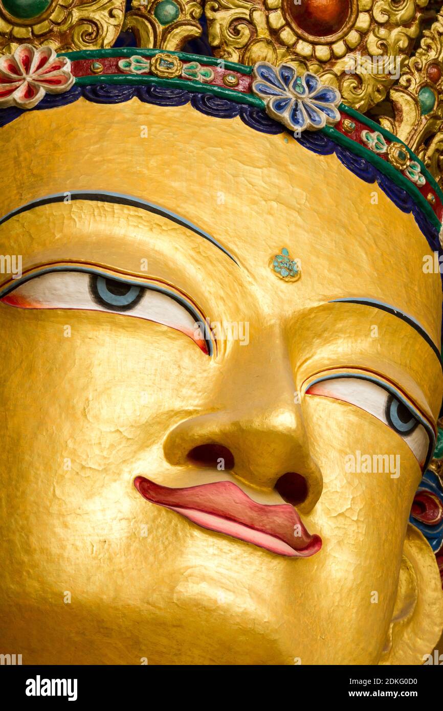 Statue of the maitreya buddha hi-res stock photography and images - Alamy