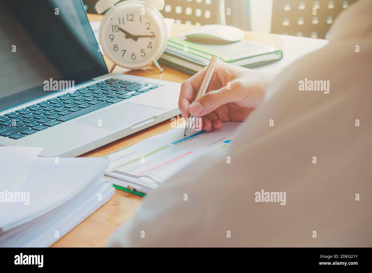 Financial schemes hi-res stock photography and images - Alamy
