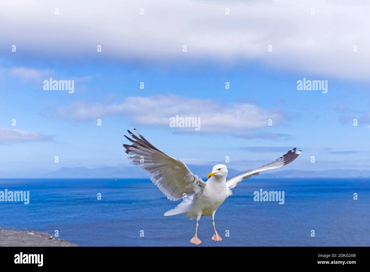 Approach from sea hi-res stock photography and images - Alamy