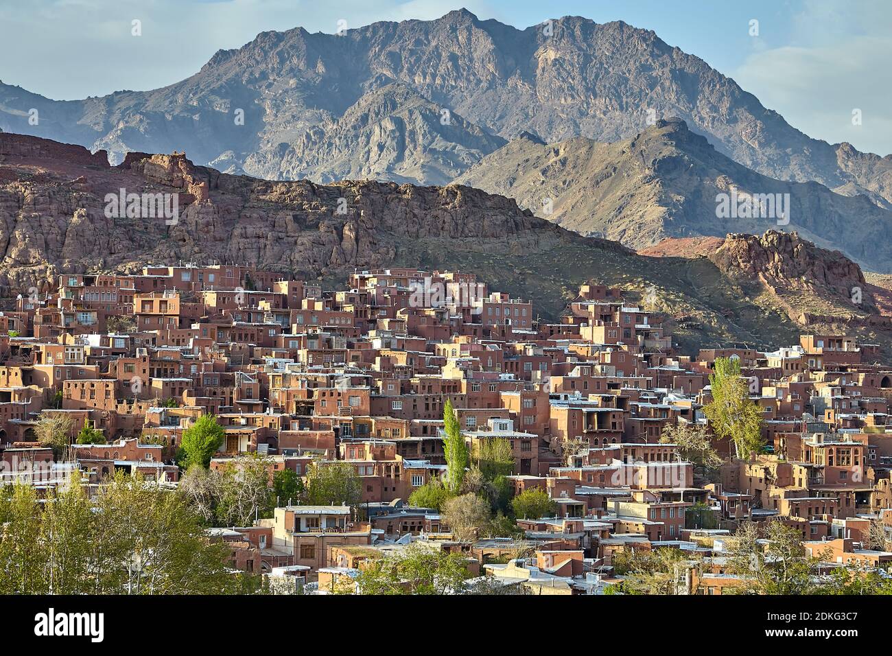 Isfahan Mountains High Resolution Stock Photography and Images - Alamy