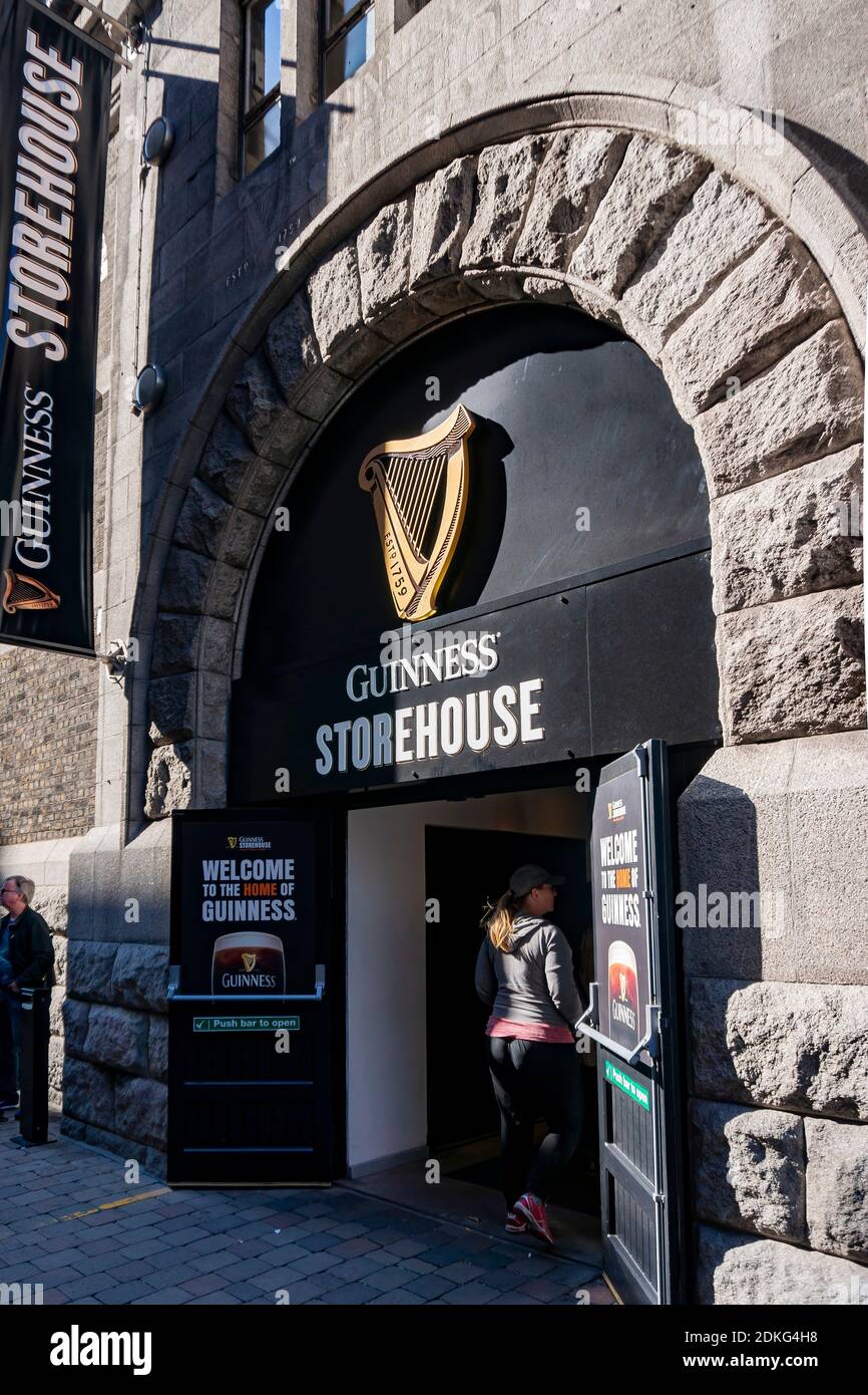 Guinness factory building hi-res stock photography and images - Alamy