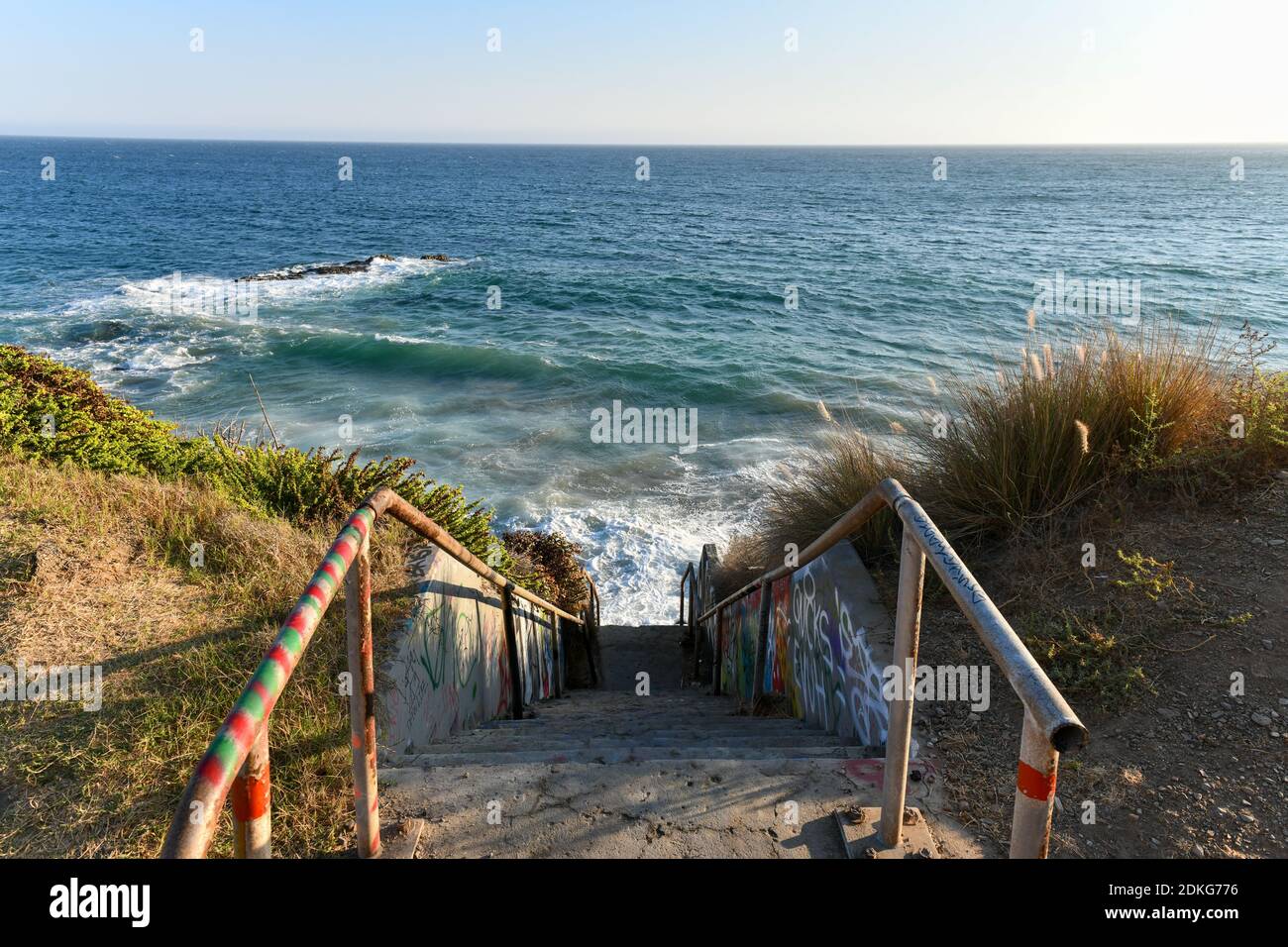 Panoramic view along the Pacific Coast Highway in Malibu, California ...