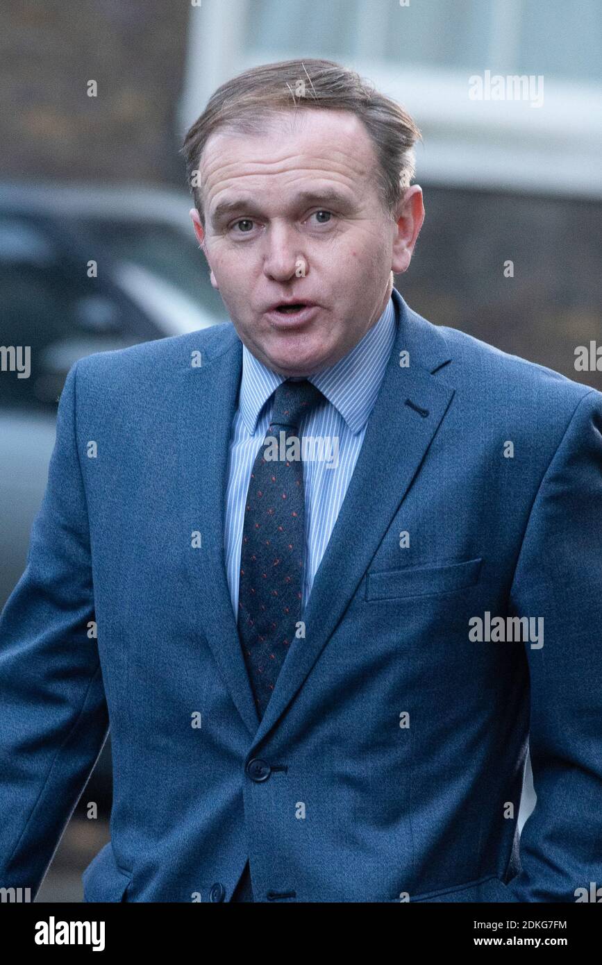 George eustice arrives cabinet hi-res stock photography and images - Alamy