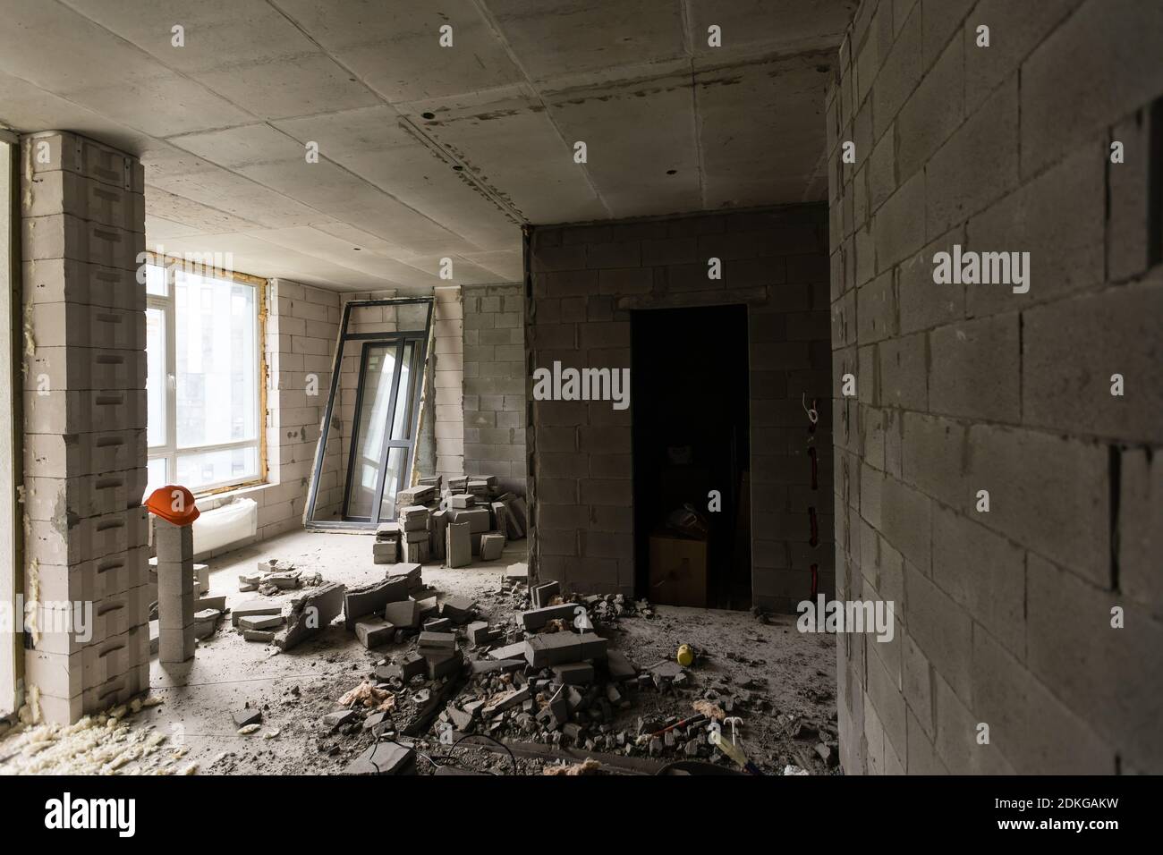 Break the wall for renovation and build the door for entrance of ...
