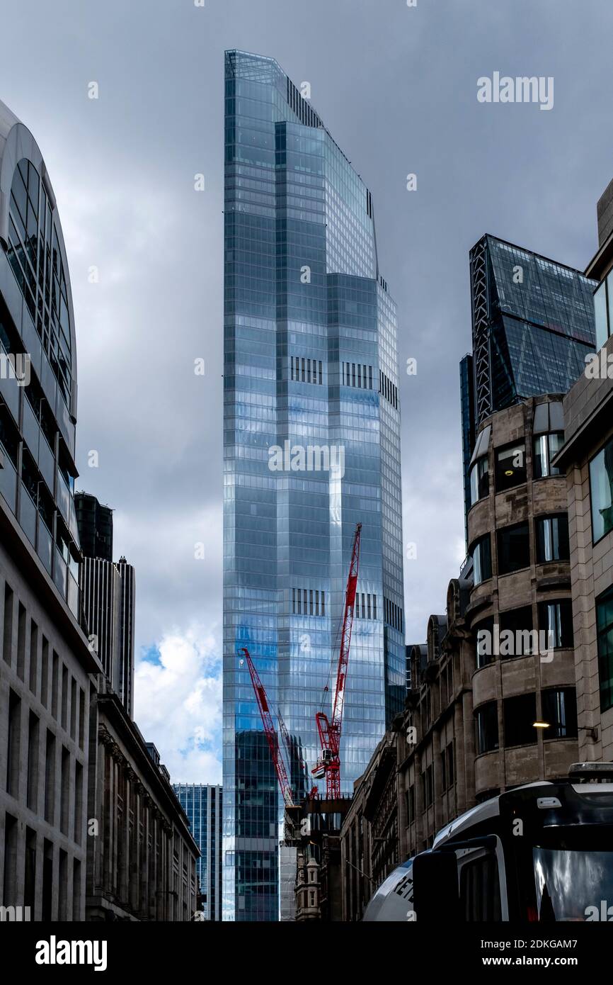 New building construction bishopsgate hi-res stock photography and ...
