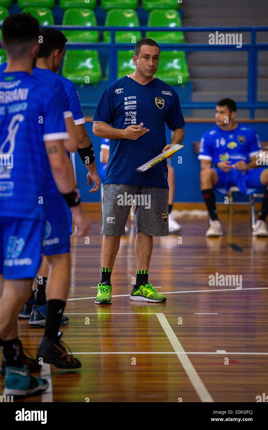 Brazilian national handball team hi-res stock photography and images ...