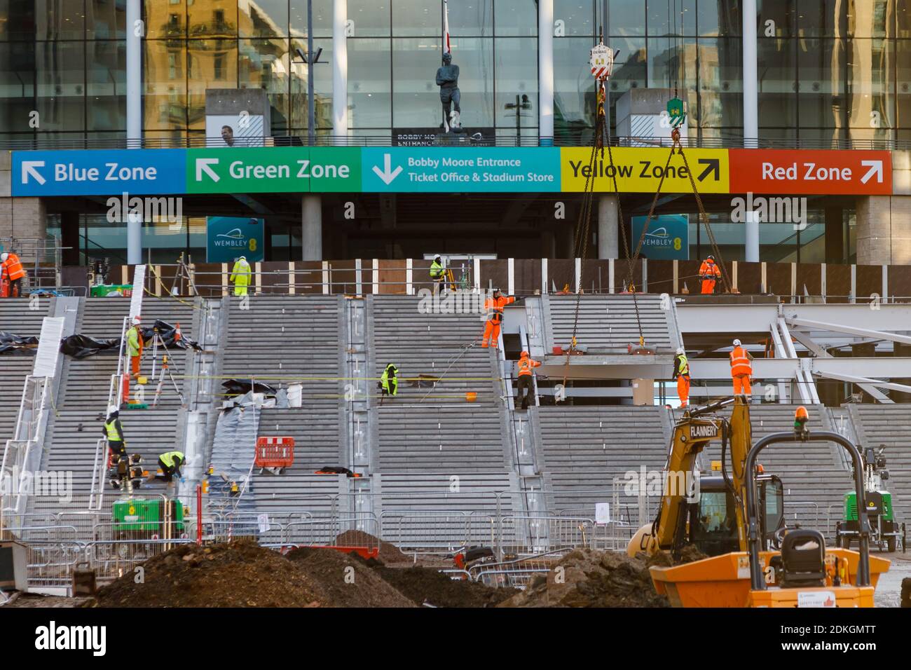 Wembley Stadium, Wembley Park, UK. 15th December 2020.Construction ...