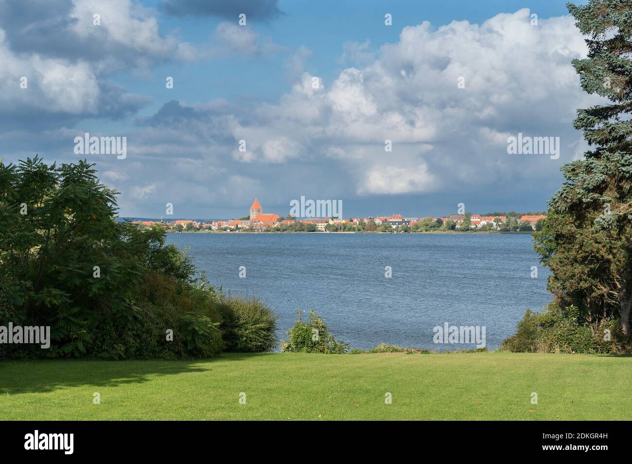 Denmark, Møn peninsula, landscape at Stege Nor, view to Stege, sky with ...