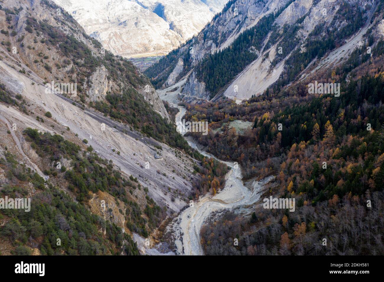 Rocky valley hi-res stock photography and images - Alamy