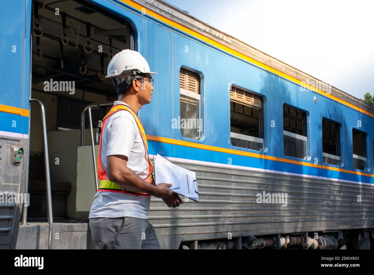 Indian rail engineer hi-res stock photography and images - Alamy