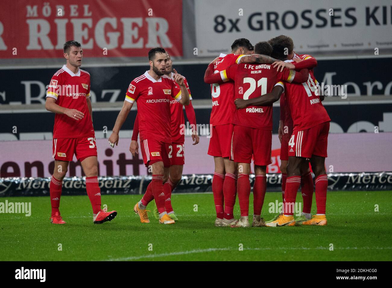 Stuttgart, Germany. 15th Dec, 2020. Football: Bundesliga, VfB Stuttgart ...