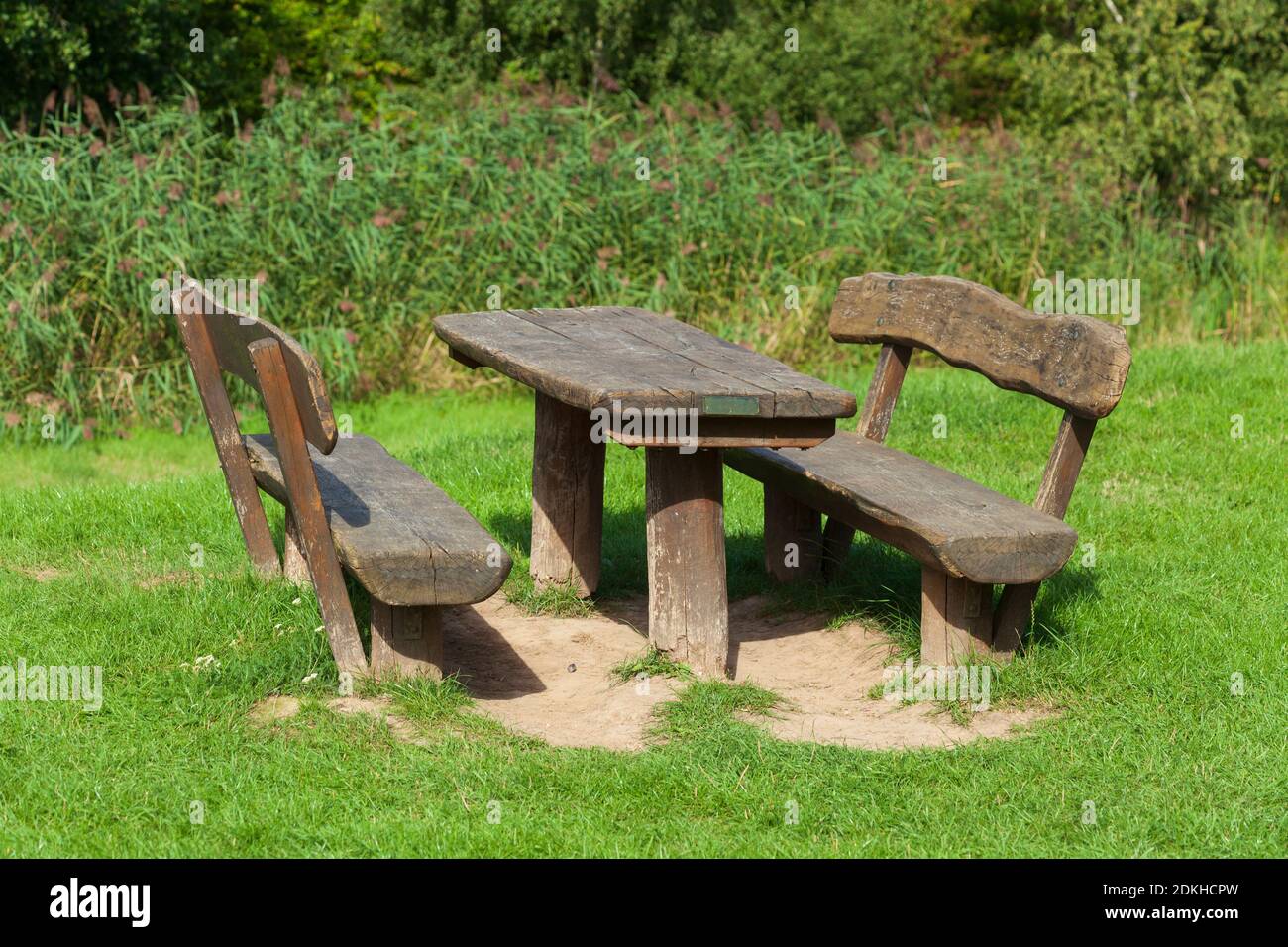Rest areas benches hi-res stock photography and images - Alamy