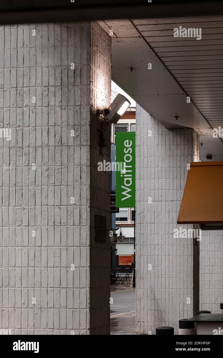 Construction cranes london buses hi-res stock photography and images ...