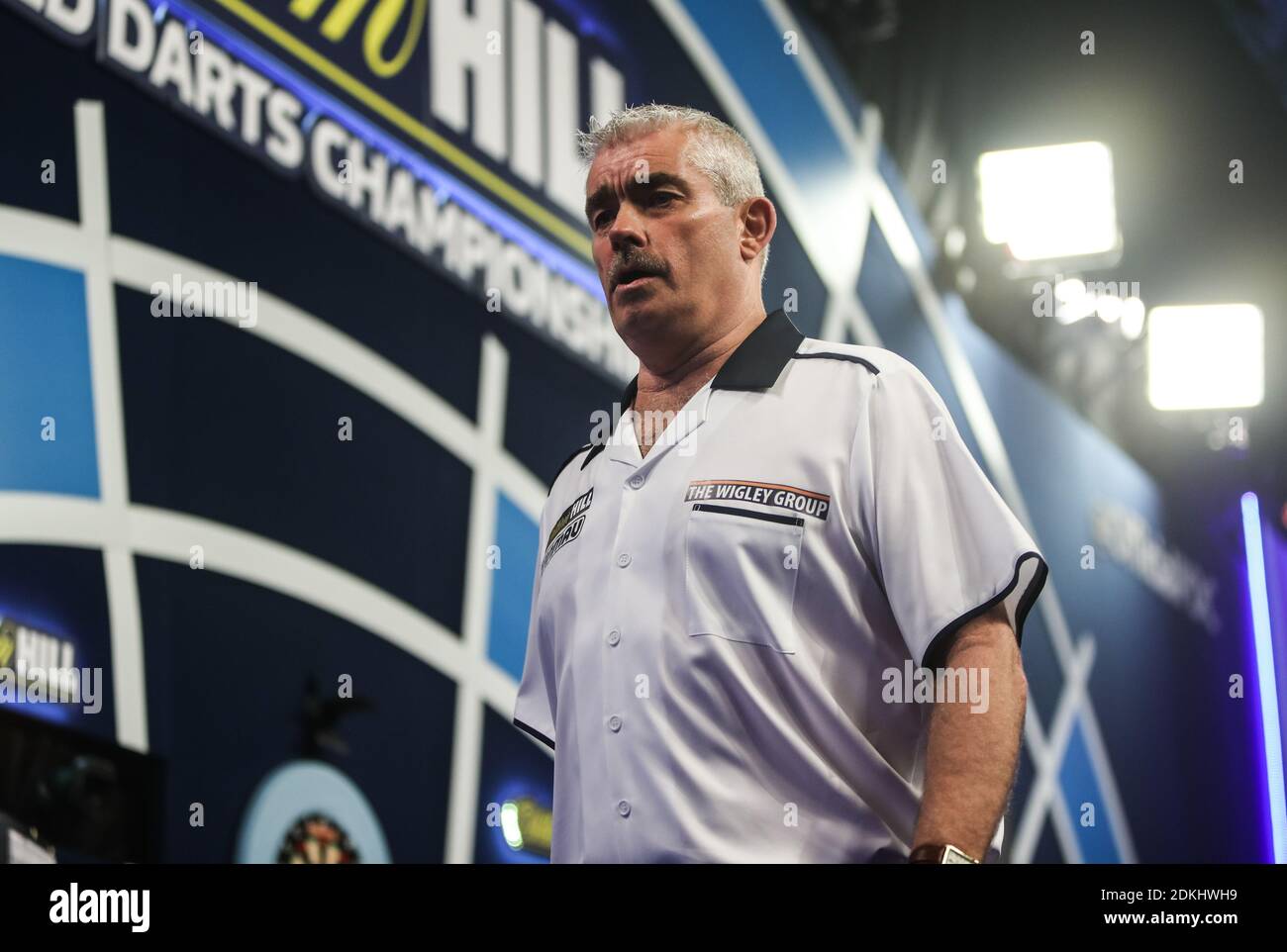Steve Beaton walks off stage during day one of the William Hill World ...