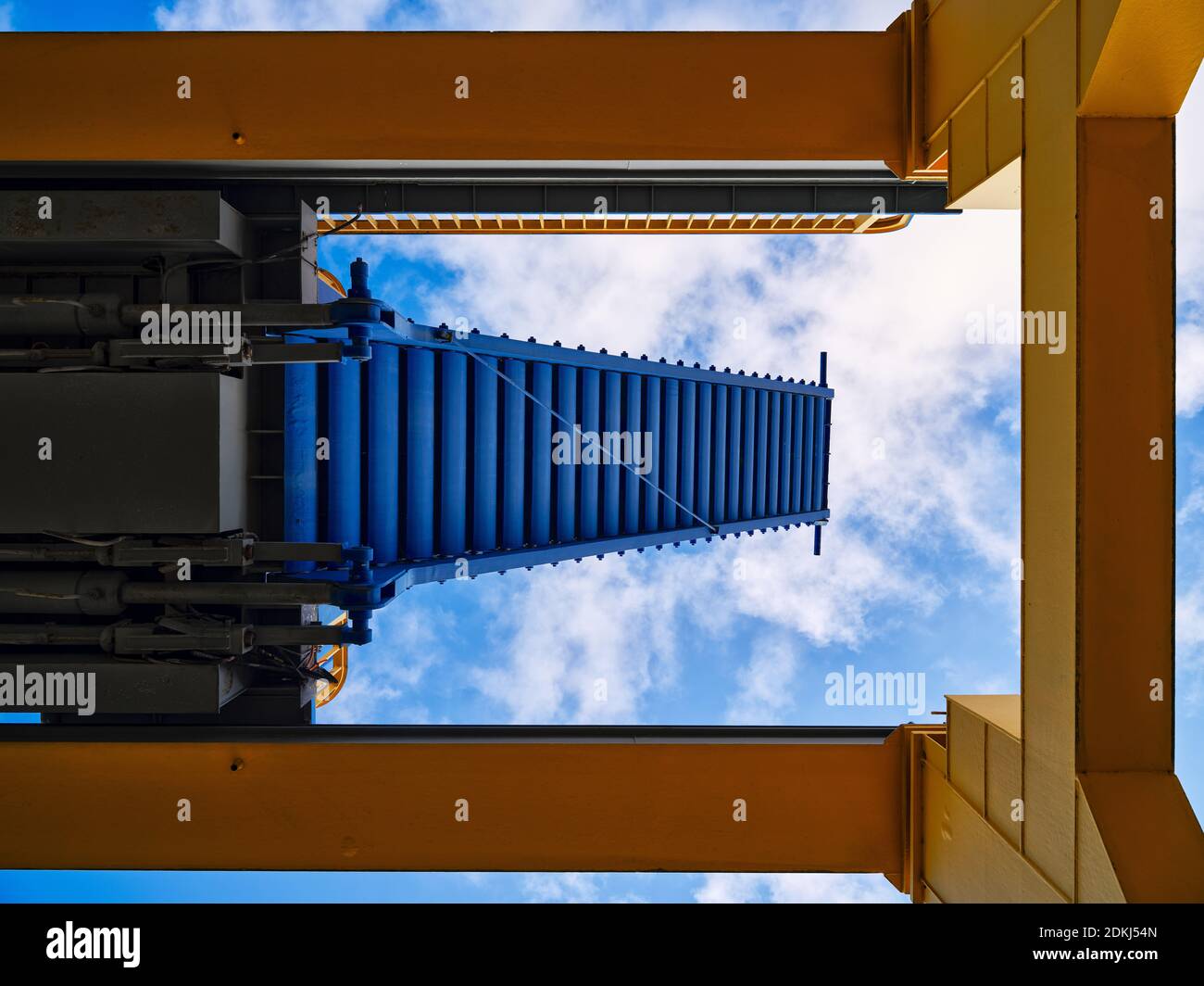 Port basin hi-res stock photography and images - Alamy