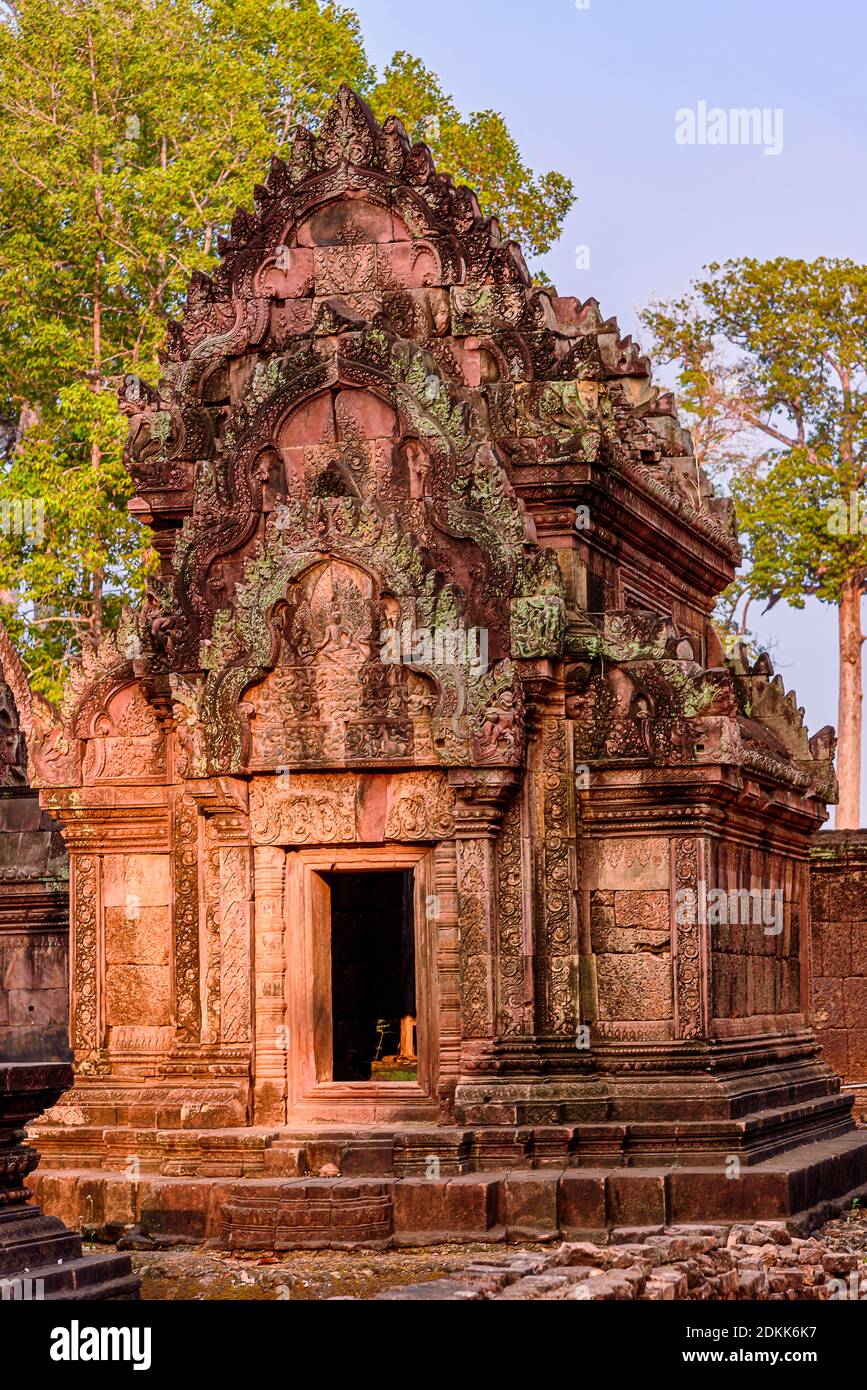 Banteay Srei Temple The beautiful ancient castle, called temple of ...