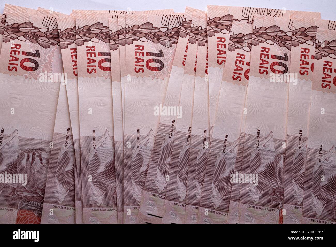 Brazilian paper money of ten reais Stock Photo - Alamy