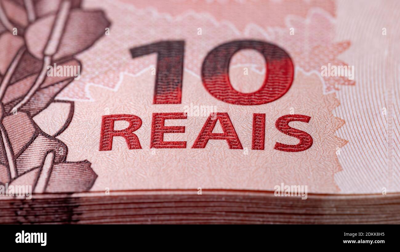 Brazilian paper money of ten reais Stock Photo - Alamy