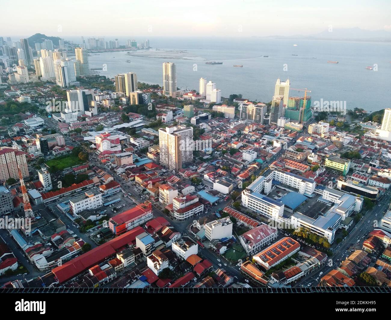 Penang komtar skyline hi-res stock photography and images - Alamy