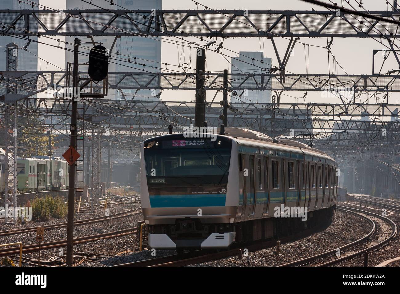 A E233-1000 series Keihin Tohoku line train near Shinagawa station in ...