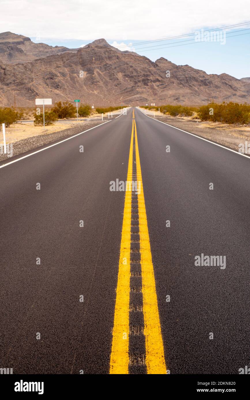 Pahrump sign hi-res stock photography and images - Alamy