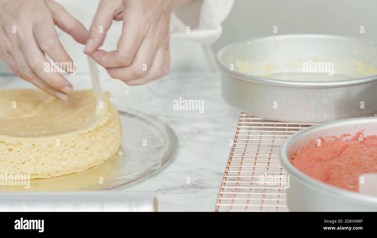 Step by step. Removing freshly baked cake layers from the cake pan to ...