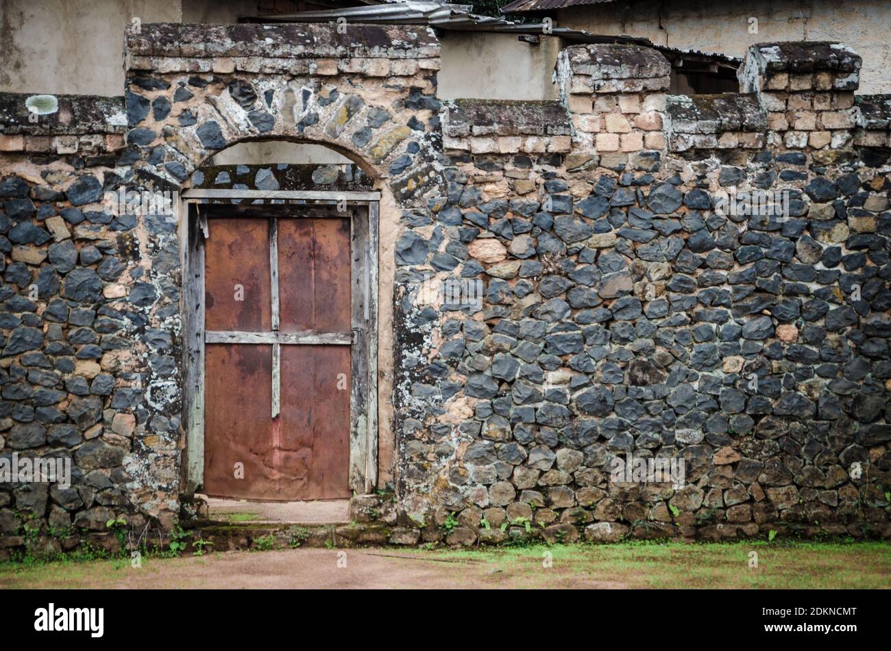 Cameroon wall hi-res stock photography and images - Alamy