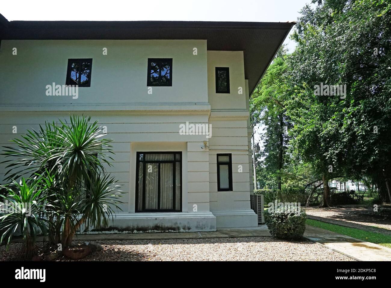 Exterior architecture and building design of Colonial house with big ...