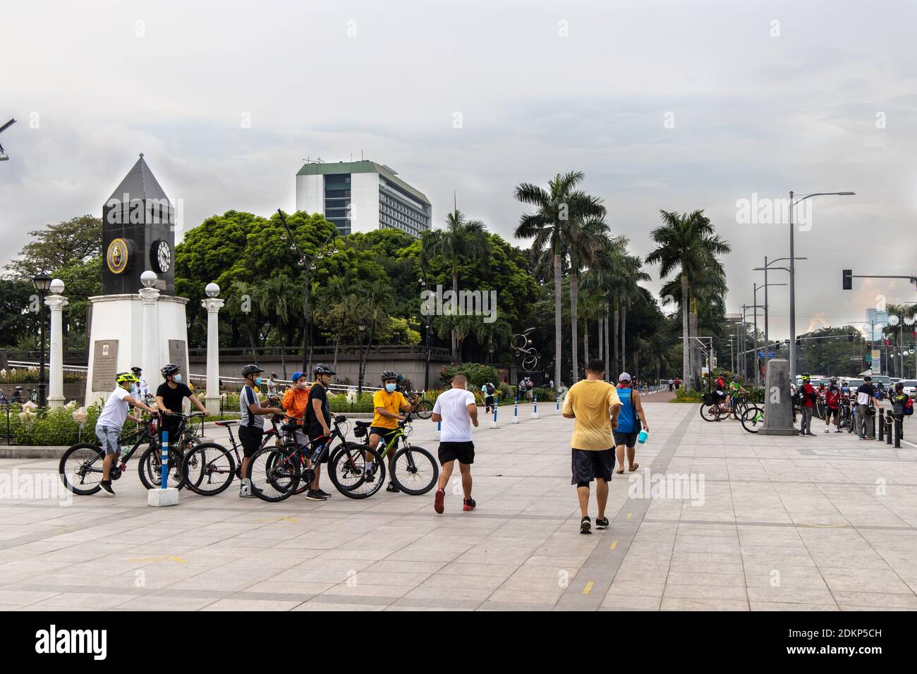 Dec 13, 2020 people jogging at Roxas blvd, Manila, Philippines Stock ...