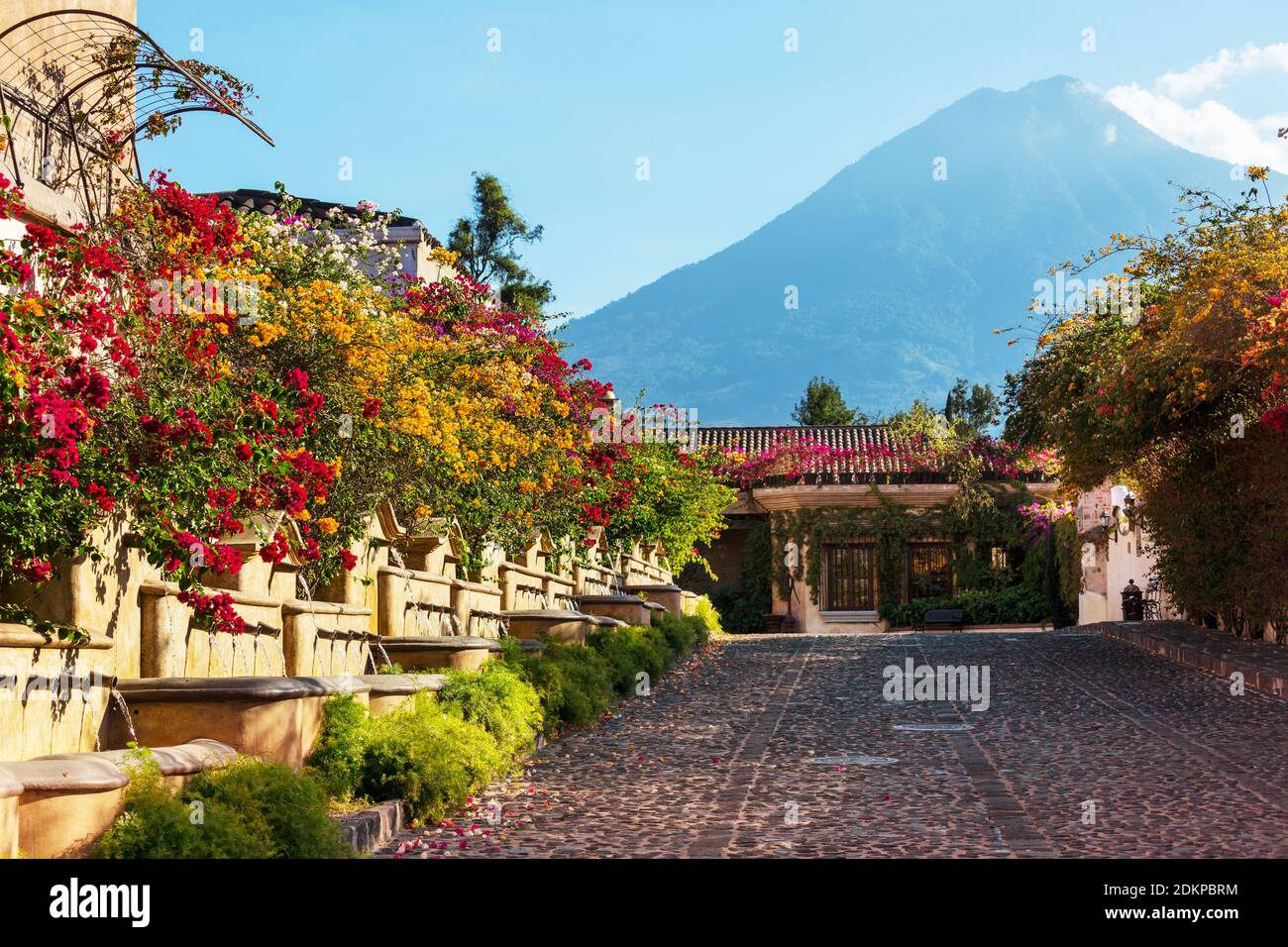 Colonial architecture in ancient Antigua Guatemala city, Central ...