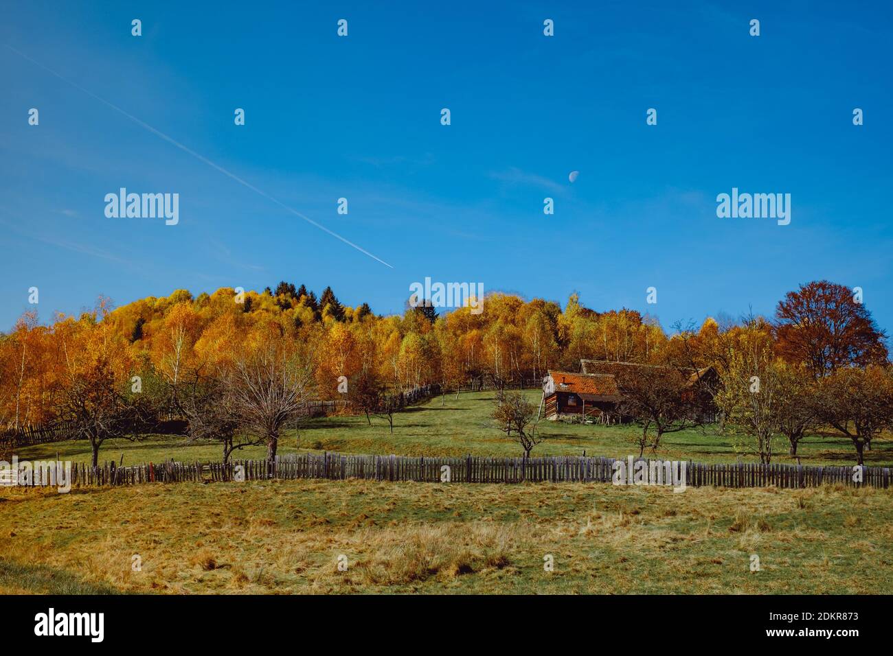 beautiful autumn landscapes in the Romanian mountains, Fantanele ...