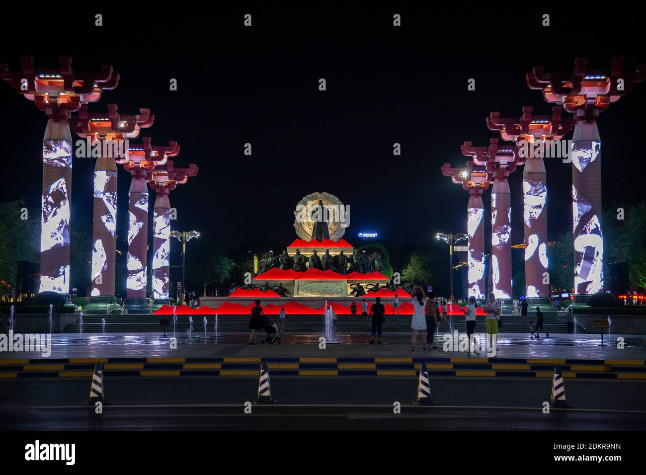 Monument with Dragon Columns to Grand Emperor Xuan Zang, the greatest ...