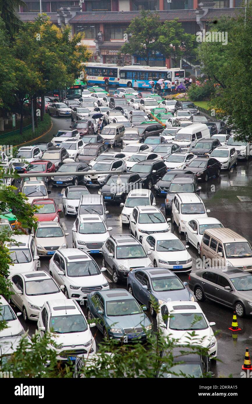 Commuter rush hi-res stock photography and images - Alamy