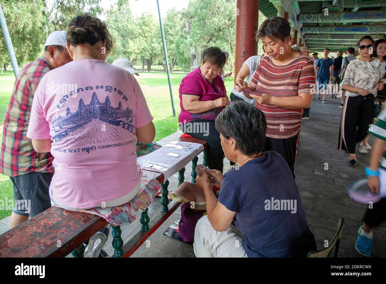 Women playing card game in gardens of Temple of Heaven Beijing Stock ...