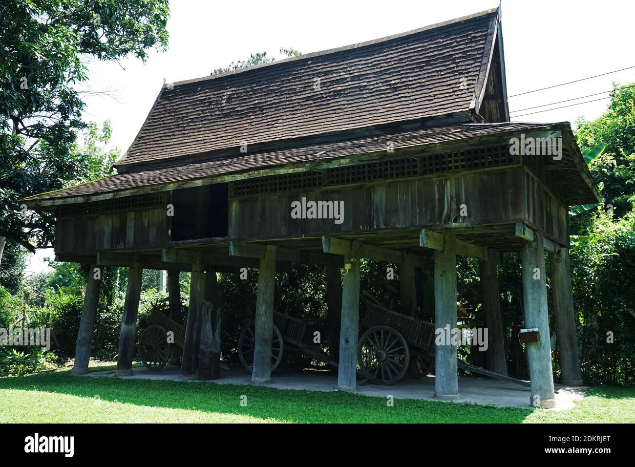 Thai architecture and exterior design of old Kalae house, Rice granary ...