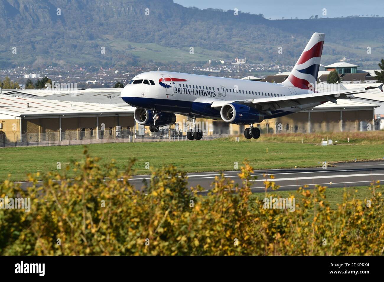 British Airways Airbus A320 251N arriving at BHD Belfast City Airport ...