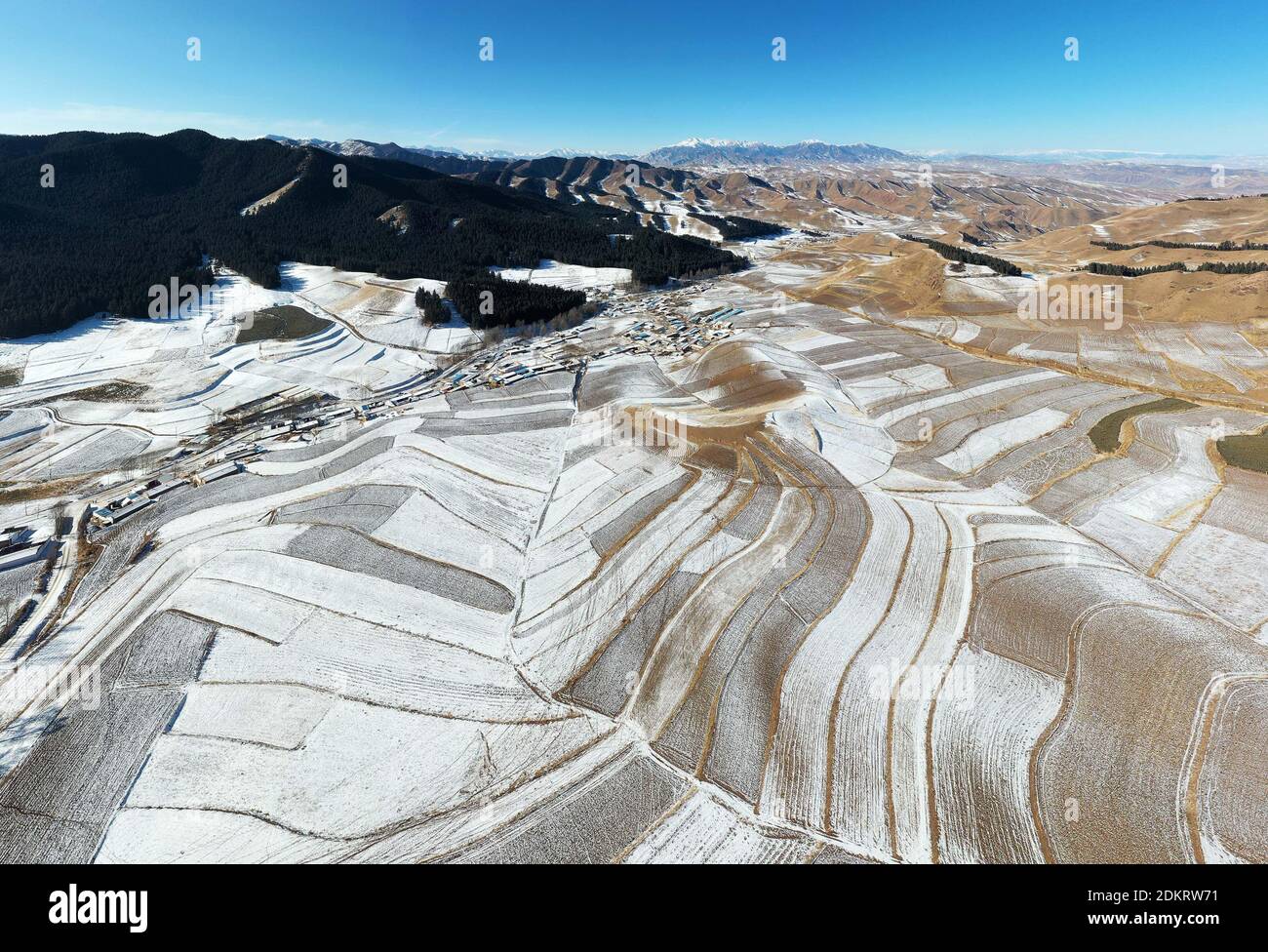 Wuwei city hi-res stock photography and images - Alamy