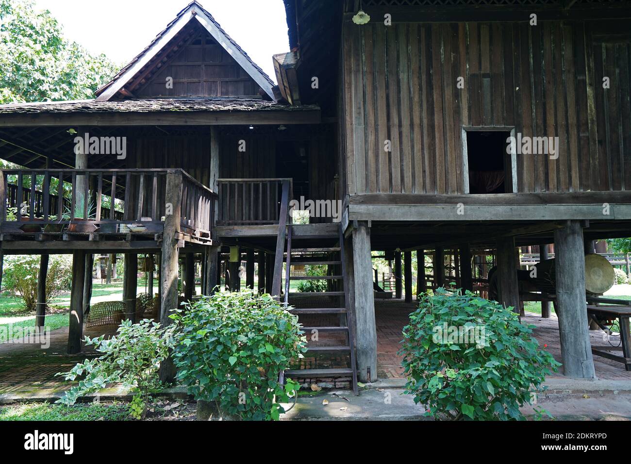 Thai architecture and exterior design of old Kalae house, Rice granary ...