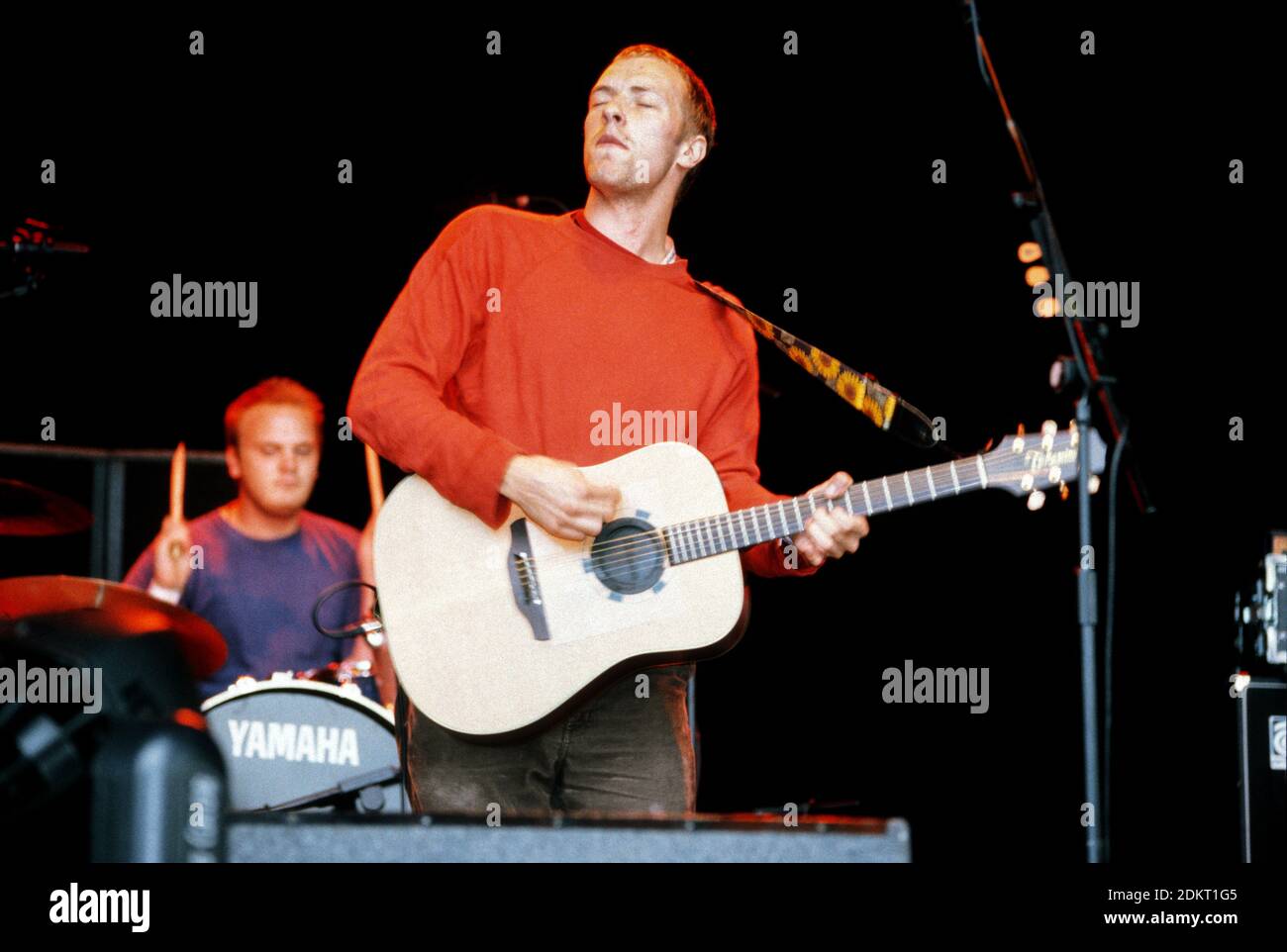 Coldplay 2000 hi-res stock photography and images - Alamy