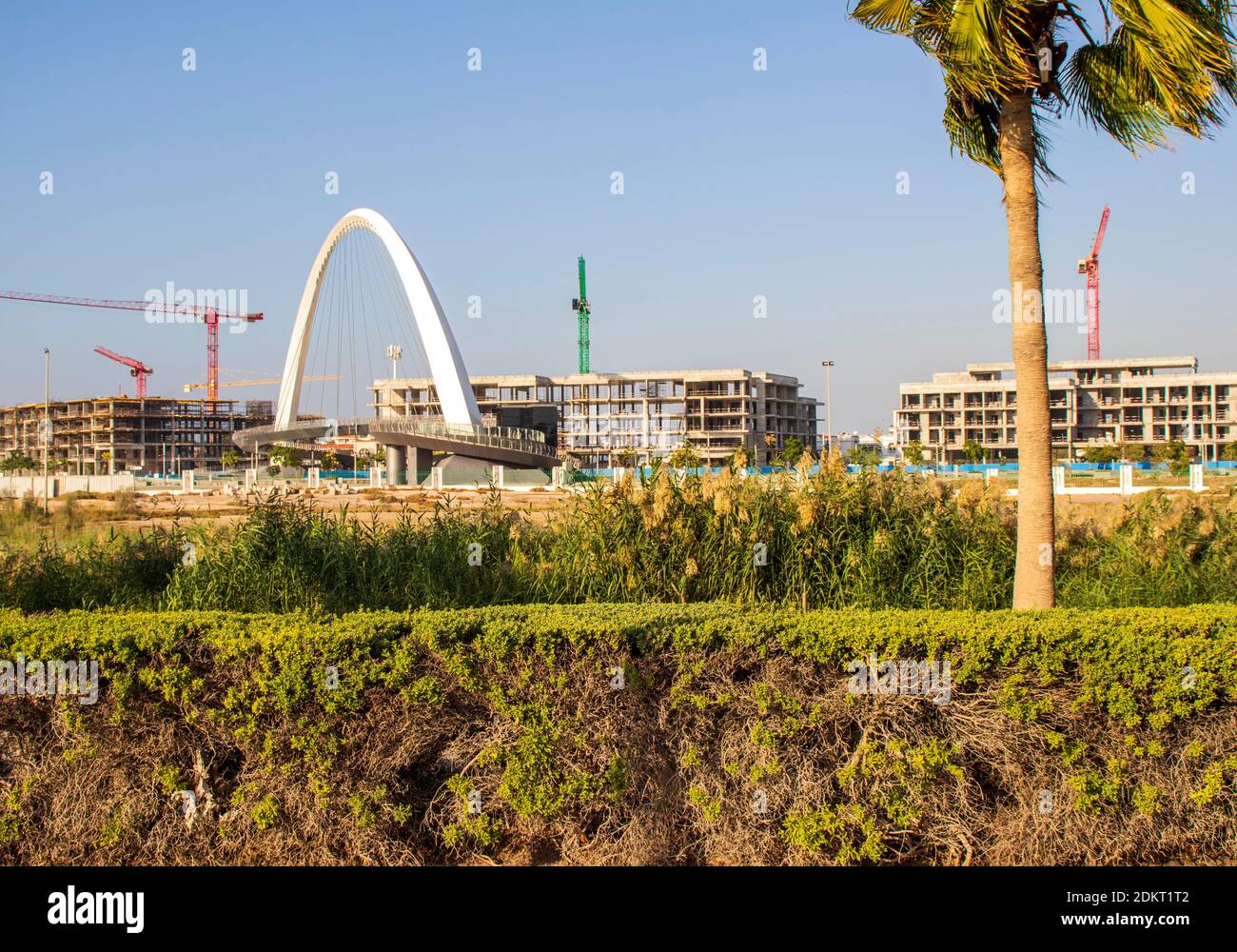Safa bridge hi-res stock photography and images - Alamy
