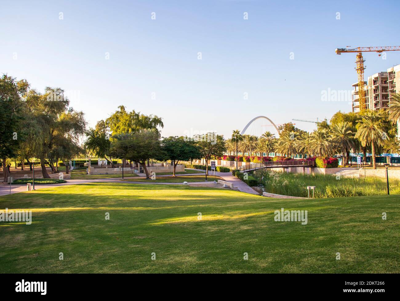 Safa bridge hi-res stock photography and images - Alamy