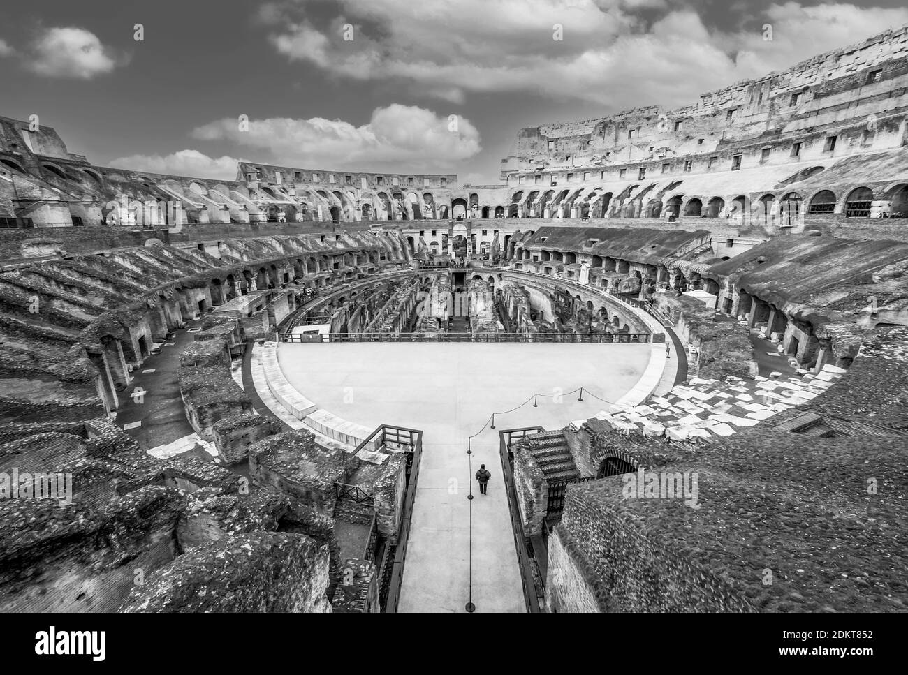 Ancient rome amphitheatre Black and White Stock Photos & Images - Alamy