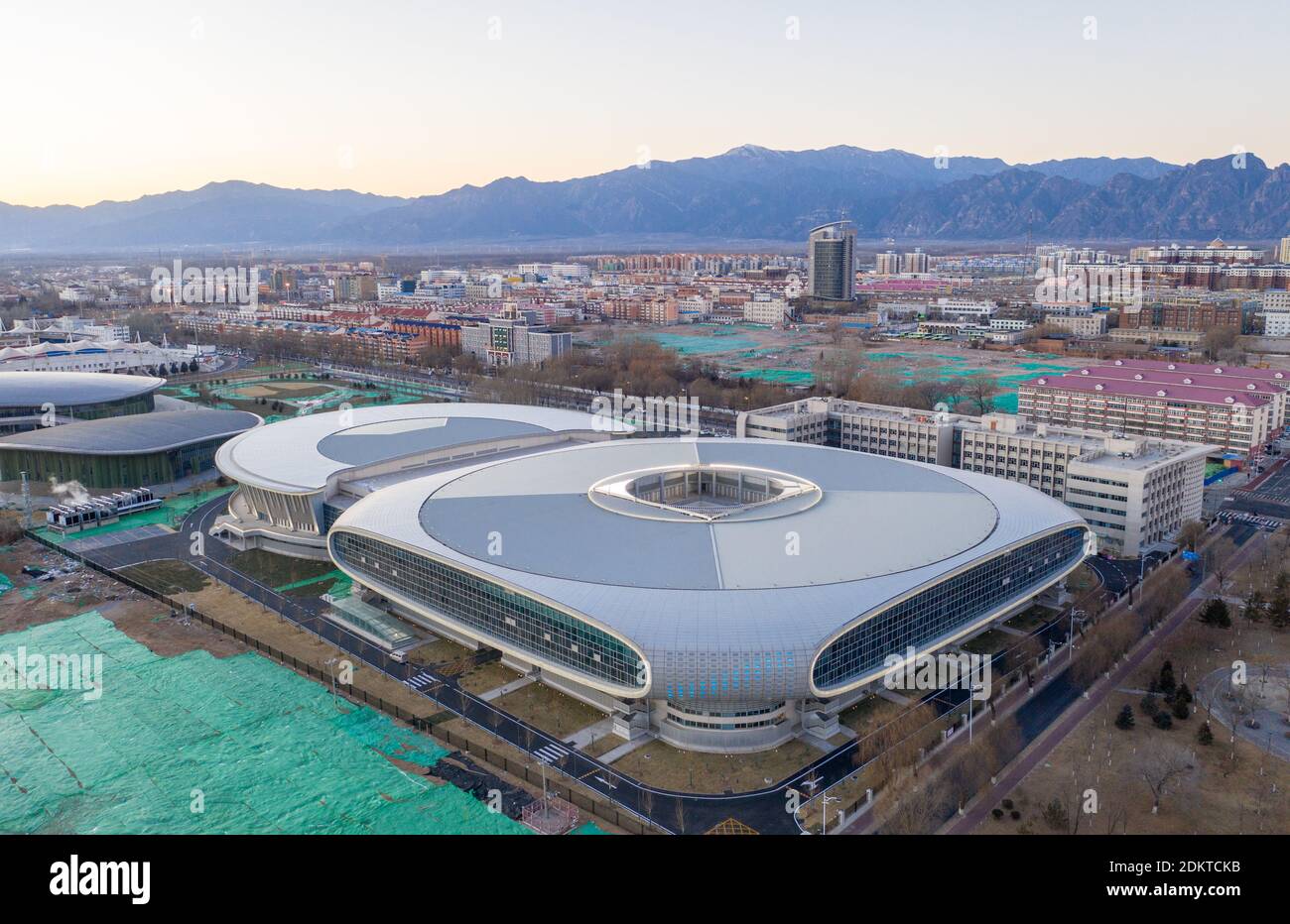 Exterior look hi-res stock photography and images - Alamy