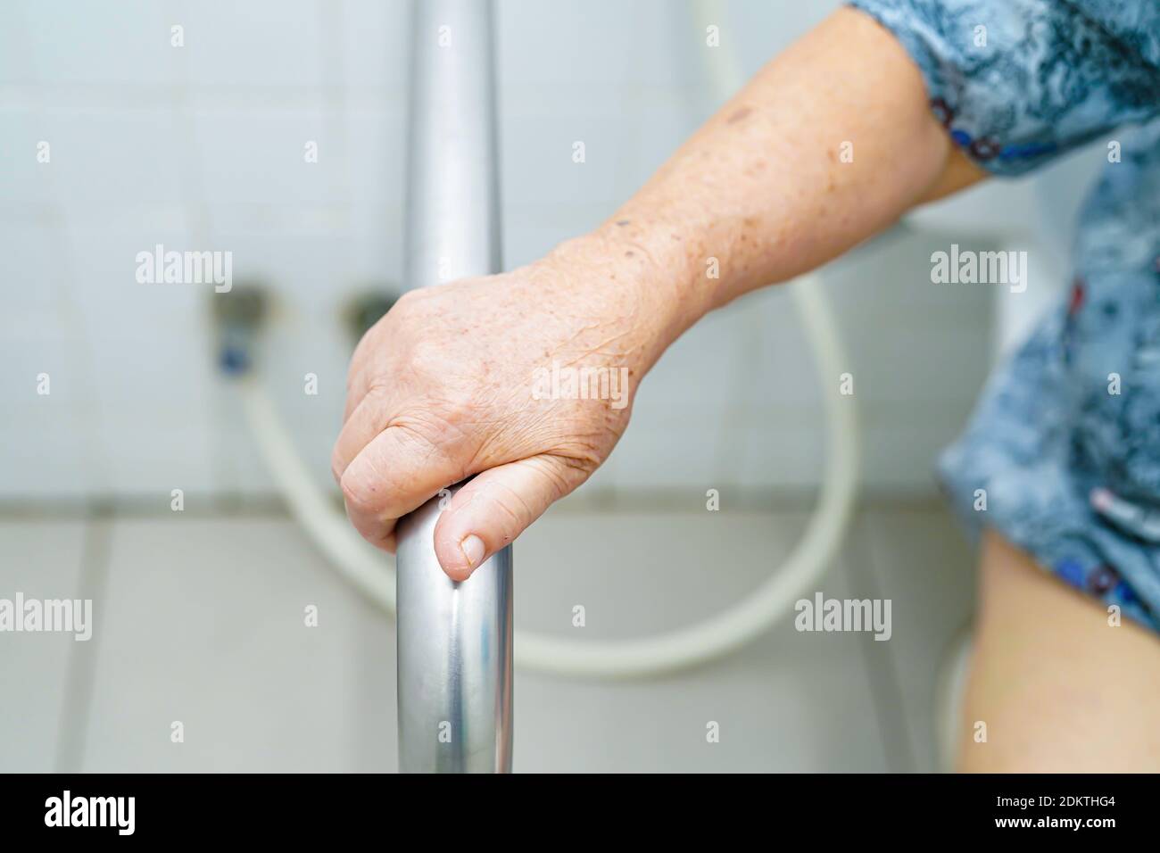 Hand grab rail hi-res stock photography and images - Alamy