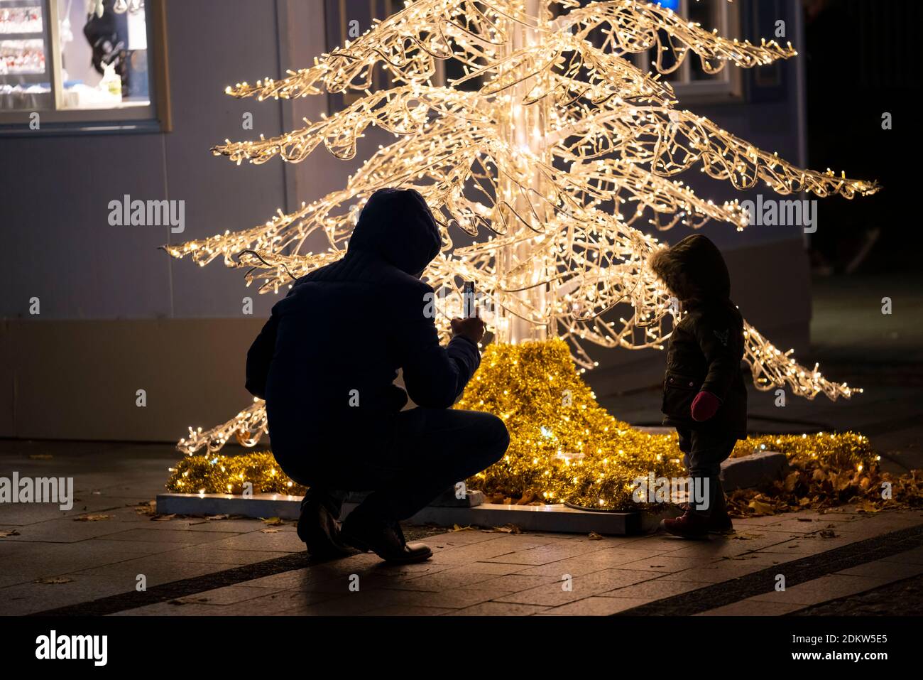 Tree of lights, Christmas tree with many lights, on Kennedyplatz, Essen ...