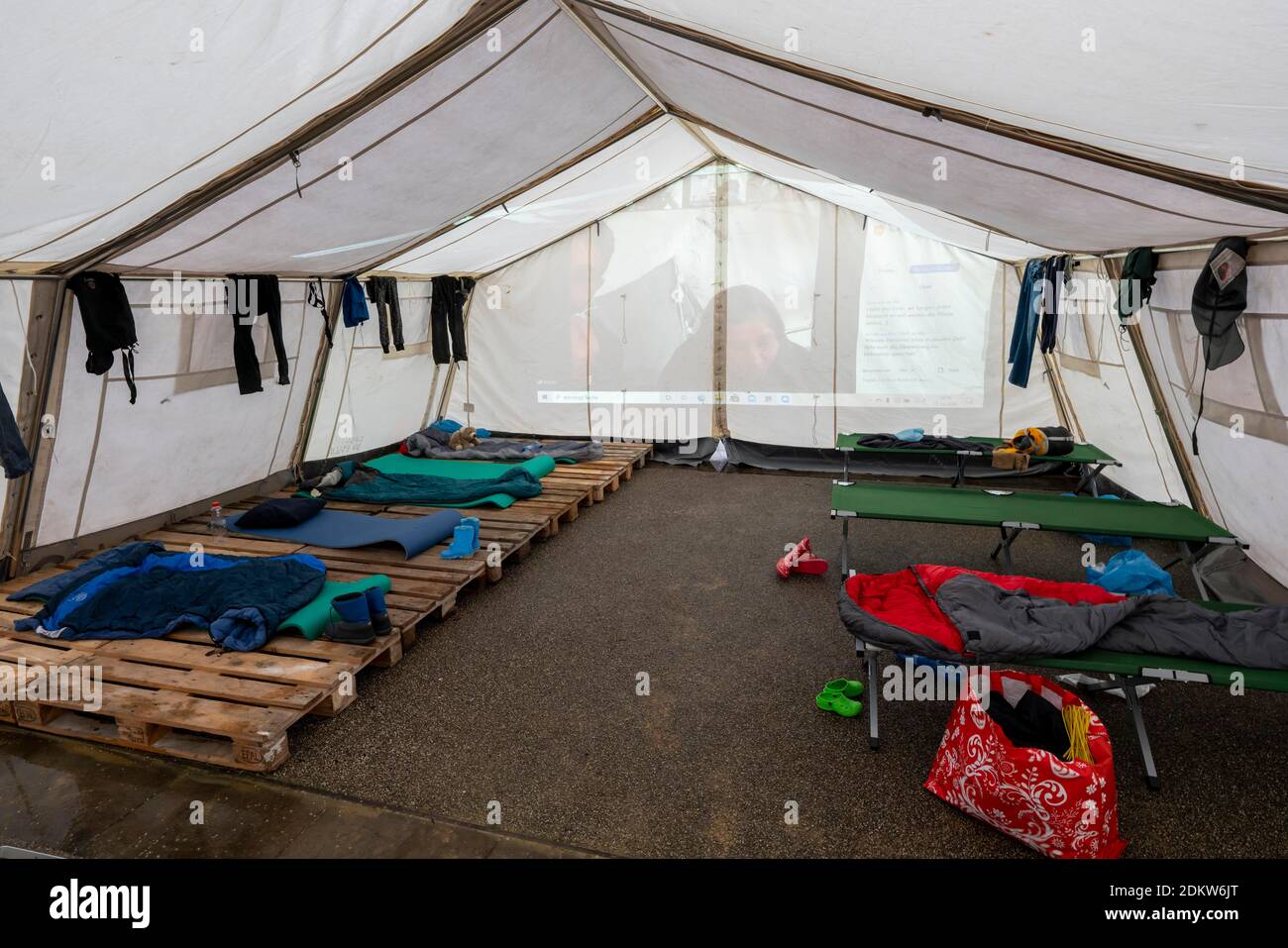 Replica of a UNHCR refugee tent in front of Essen Cathedral, standing ...