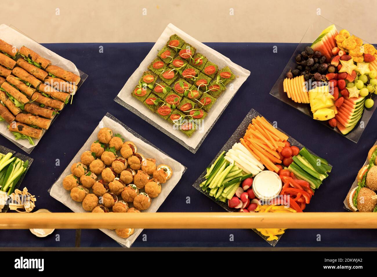 Buffet reception hi-res stock photography and images - Alamy